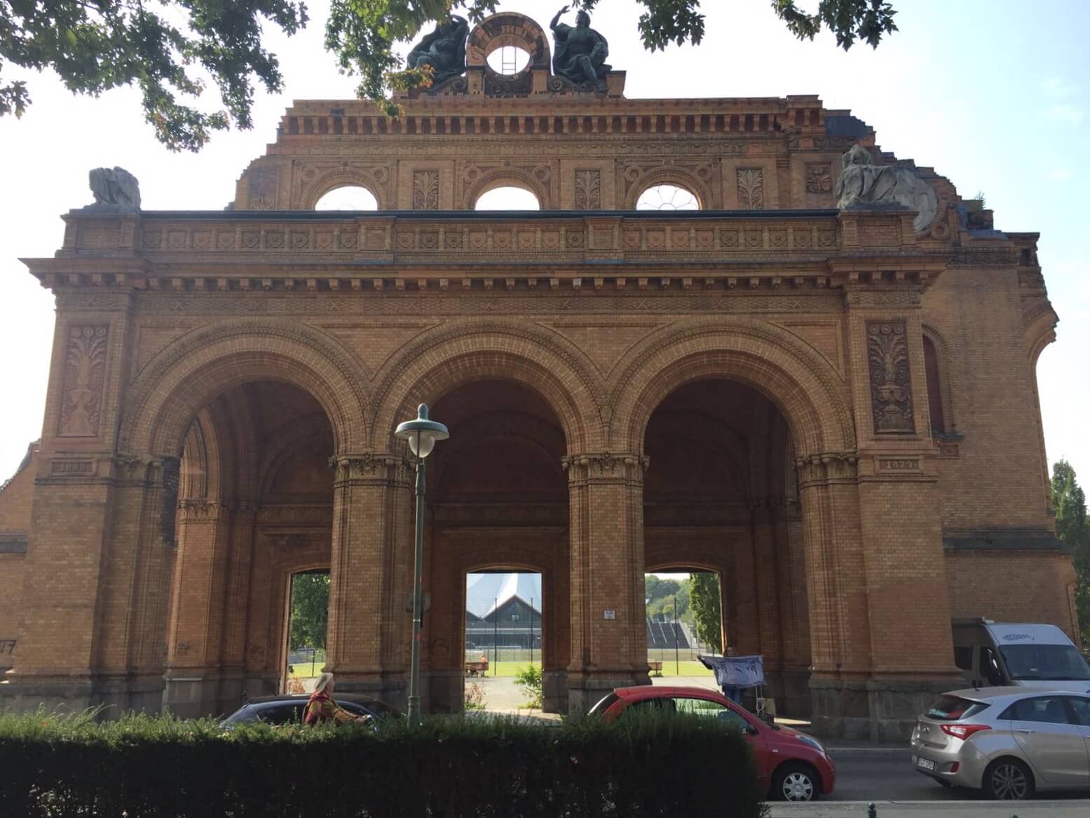 Blog: Berlin's Anhalter Station in Kreuzberg - A Fascinating History