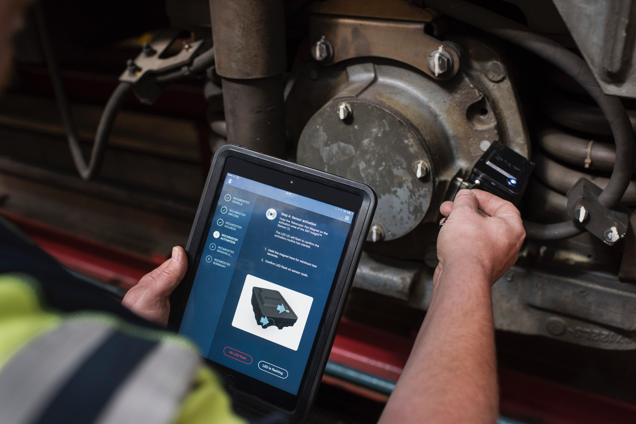 SKF Partners with Siemens to Improve Railway Reliability