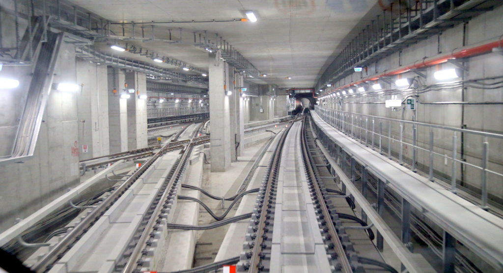 Doha Metro Red Line Starts Preview Services | Railway-News