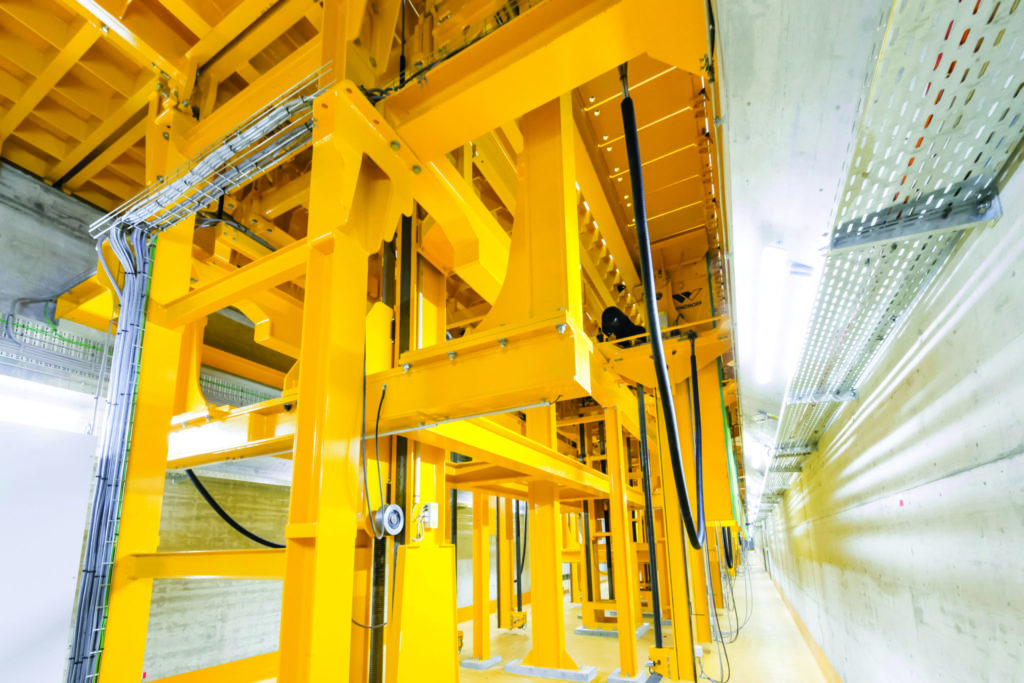 WINDHOFF | The Pit Stop Concept | In-floor Lifting System | Railway-News