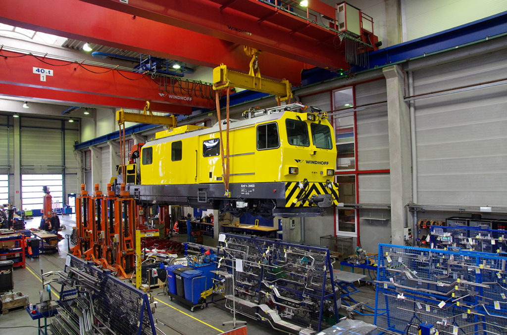 Retrofit for Rhaetian Railway Maintenance Vehicle | Railway-News