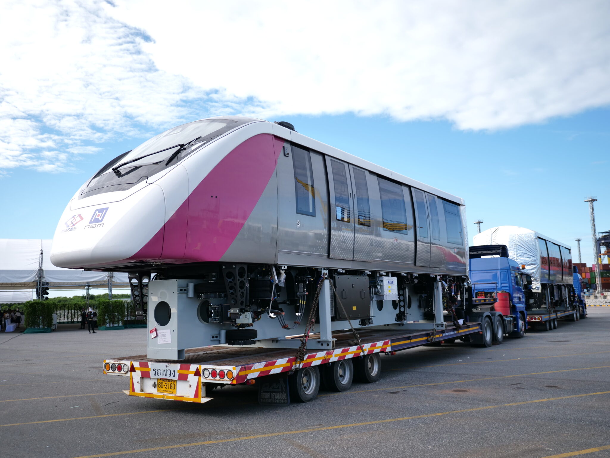 Bombardier Presents First Monorails for Bangkok | Railway-News