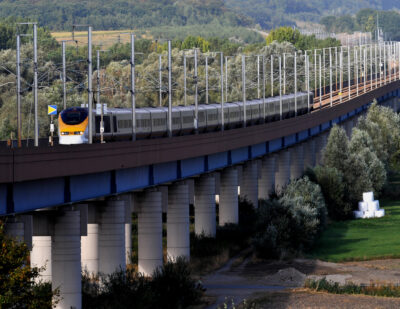 First Hydrogen Trains Ordered in France | Railway-News