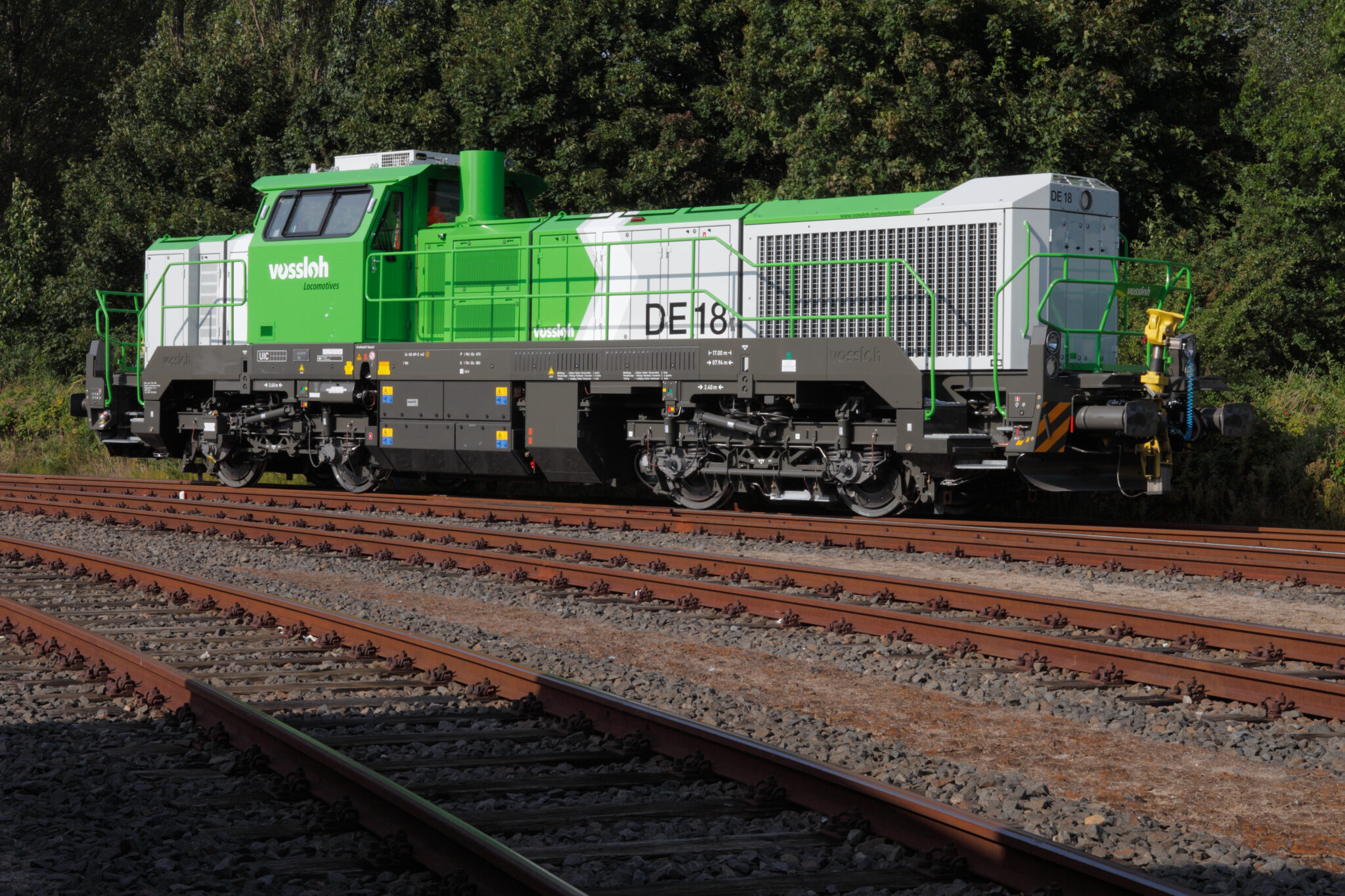 Alstom to Equip 50 Vossloh Locomotives with Atlas On-Board Signalling ...