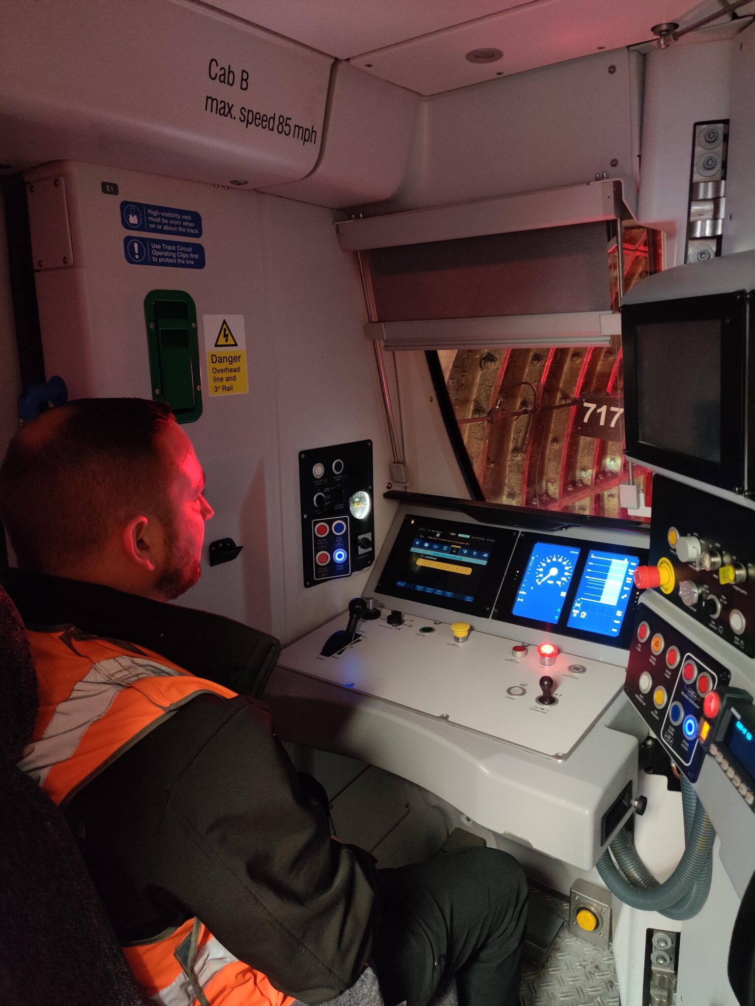UK: Testing of New Digital Signalling System Begins on Northern City ...
