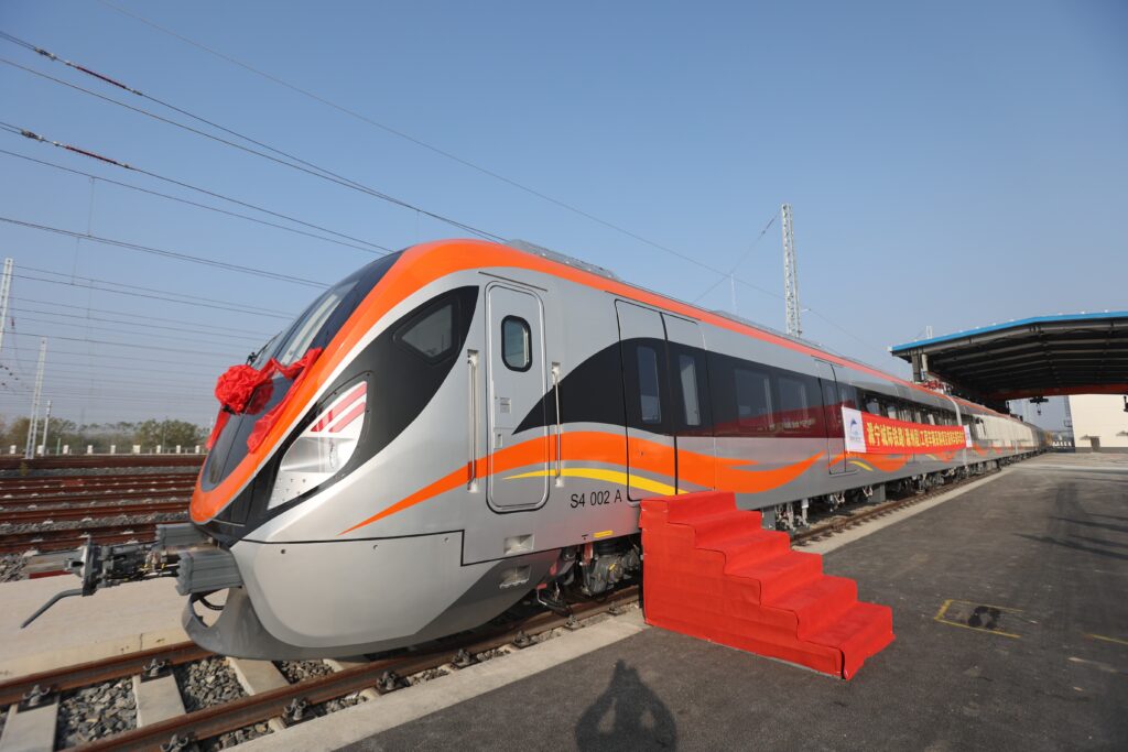 China: CRRC Delivers First Train for Chuzhou-Nanjing Intercity Railway ...