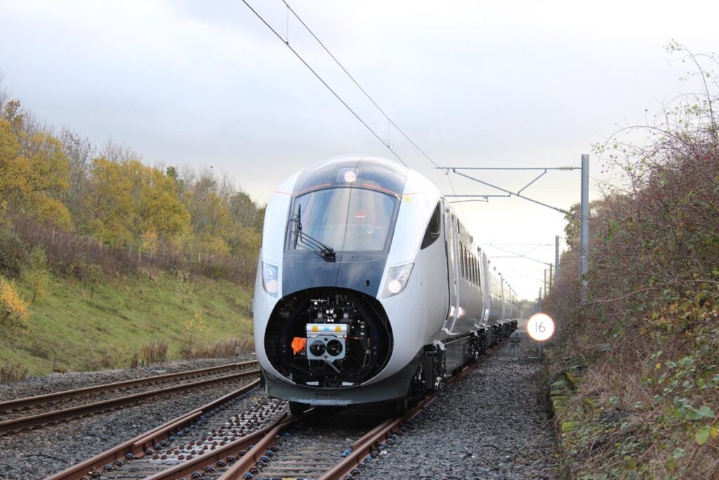Dynamic Testing Begins on Avanti West Coast’s Fleet of Hitachi Trains ...