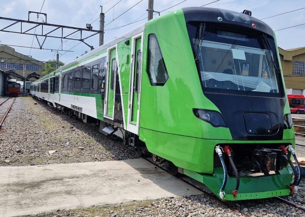 Wikov Delivers Diesel-Electric Trains from PT INKA | Railway-News