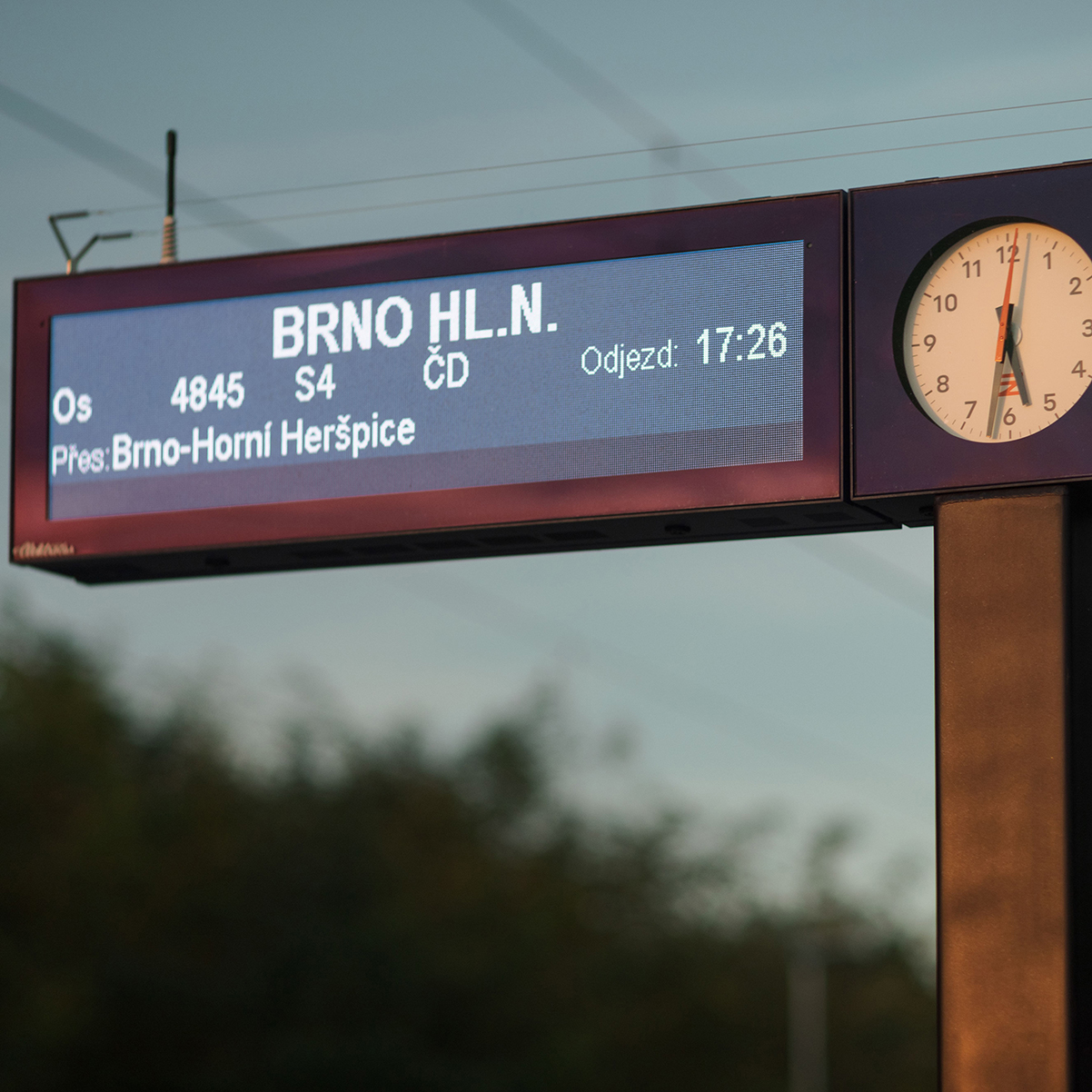 Surge Protection Devices for Information Panels for Train Stations