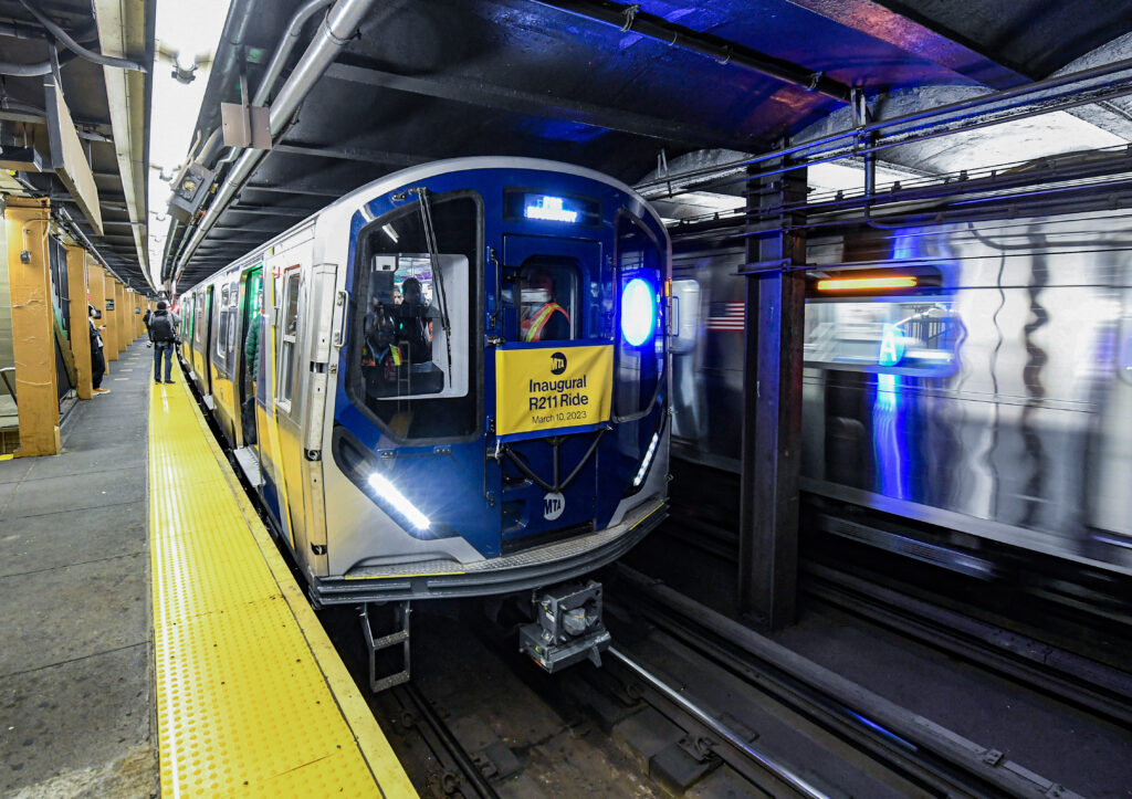 MTA Rolls Out First R211 Subway Cars in New York | Railway-News