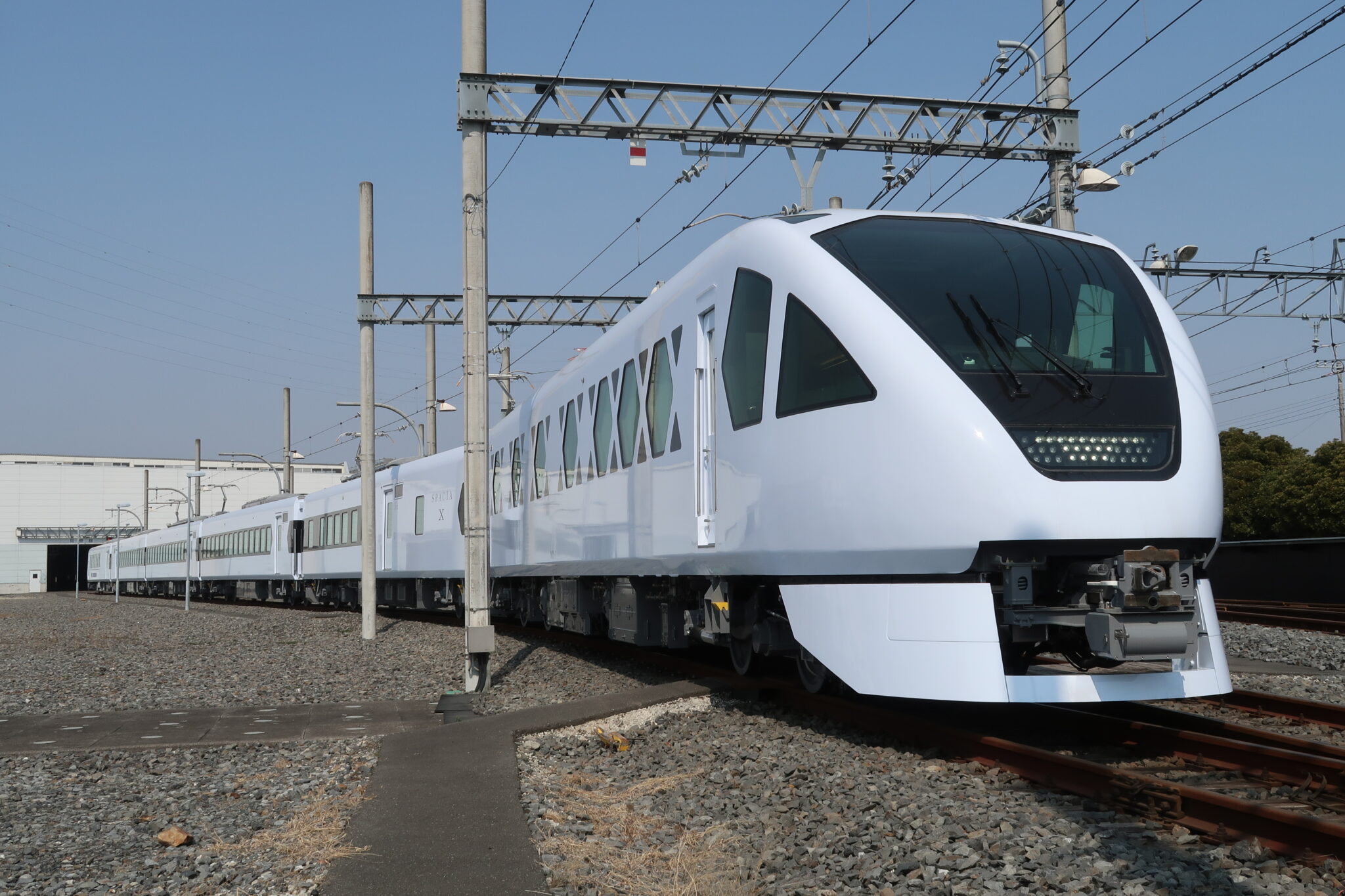 Japan: Tobu Railway Begins Operating Hitachi's SPACIA X Trains ...