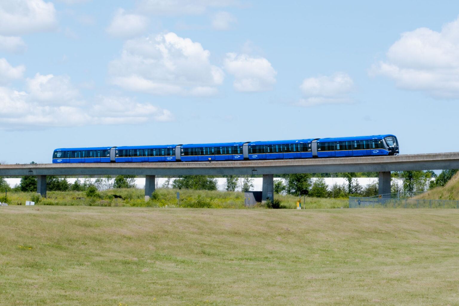 TransLink Unveils New Mark V Vancouver SkyTrain Cars | Railway-News