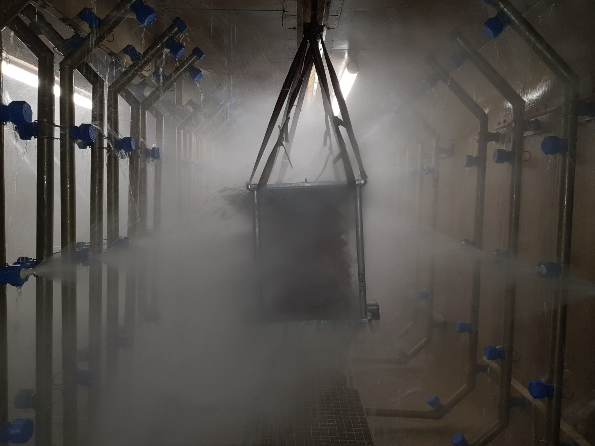 MöllerWerke Traction Motor Boots in Test | Railway-News