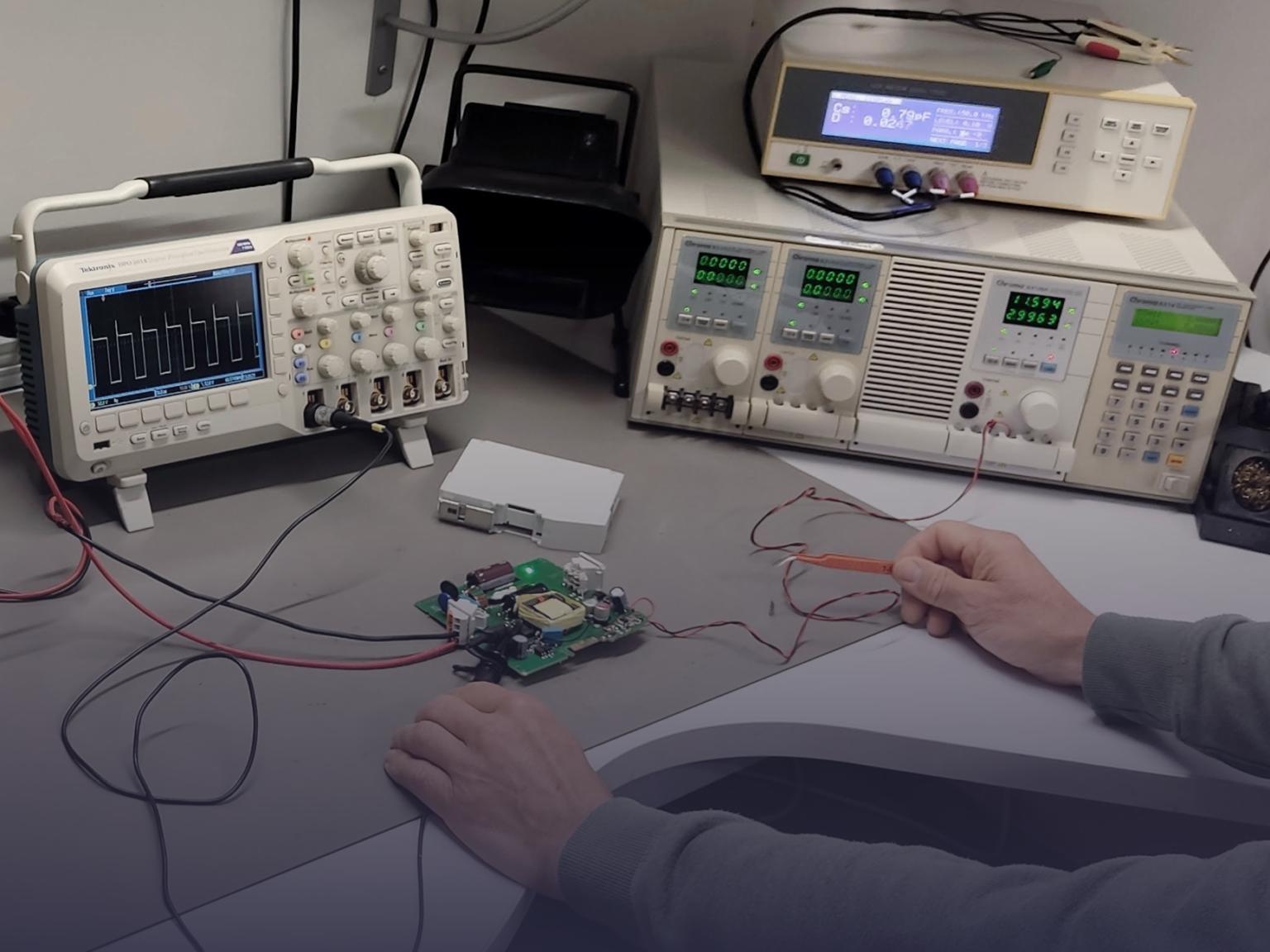 Experts in Custom Power Supplies | intreXis AG