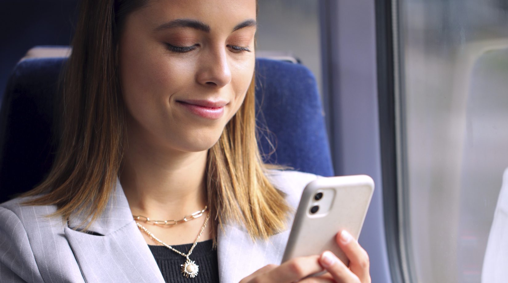 Taking Passenger Satisfaction to the Next Level | Icomera | Railway-News