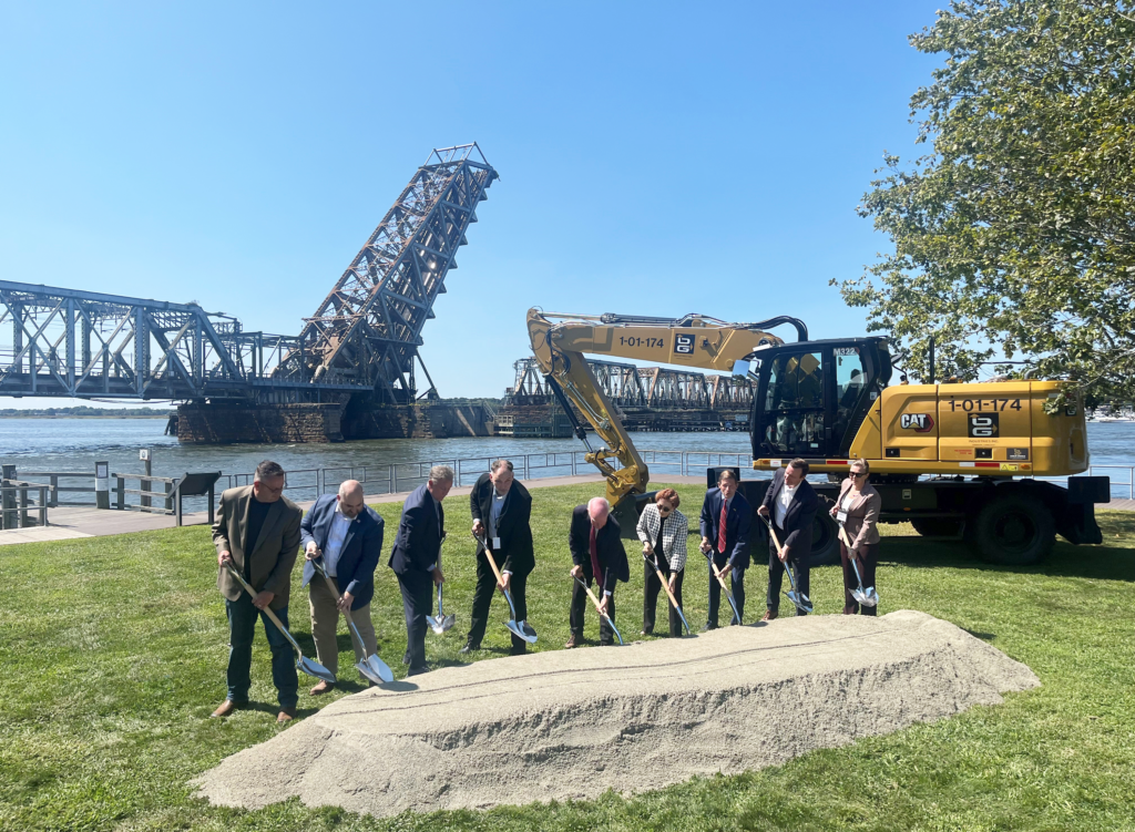 Amtrak Breaks Ground on New Connecticut River Bridge | Railway-News