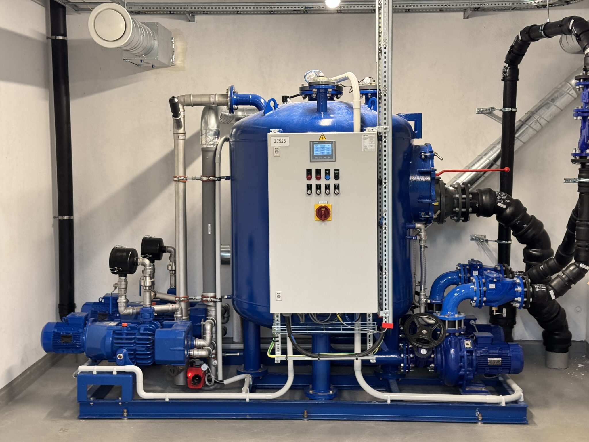 Stabling Facility in Sundland Equipped with Roediger Supply and ...