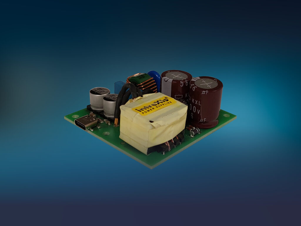 Made for Rail – the New 60 Watt USB-C Charger | intreXis AG