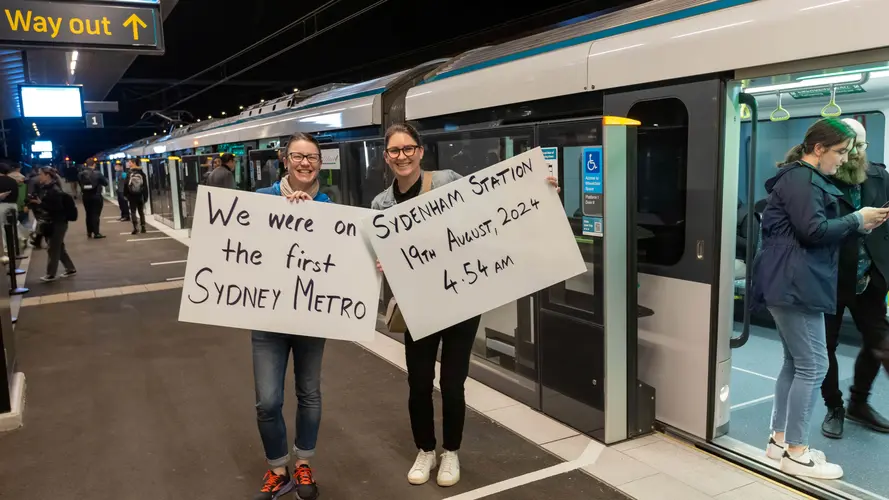 Sydney Metro City Marks First Year of Passenger Services | Railway-News
