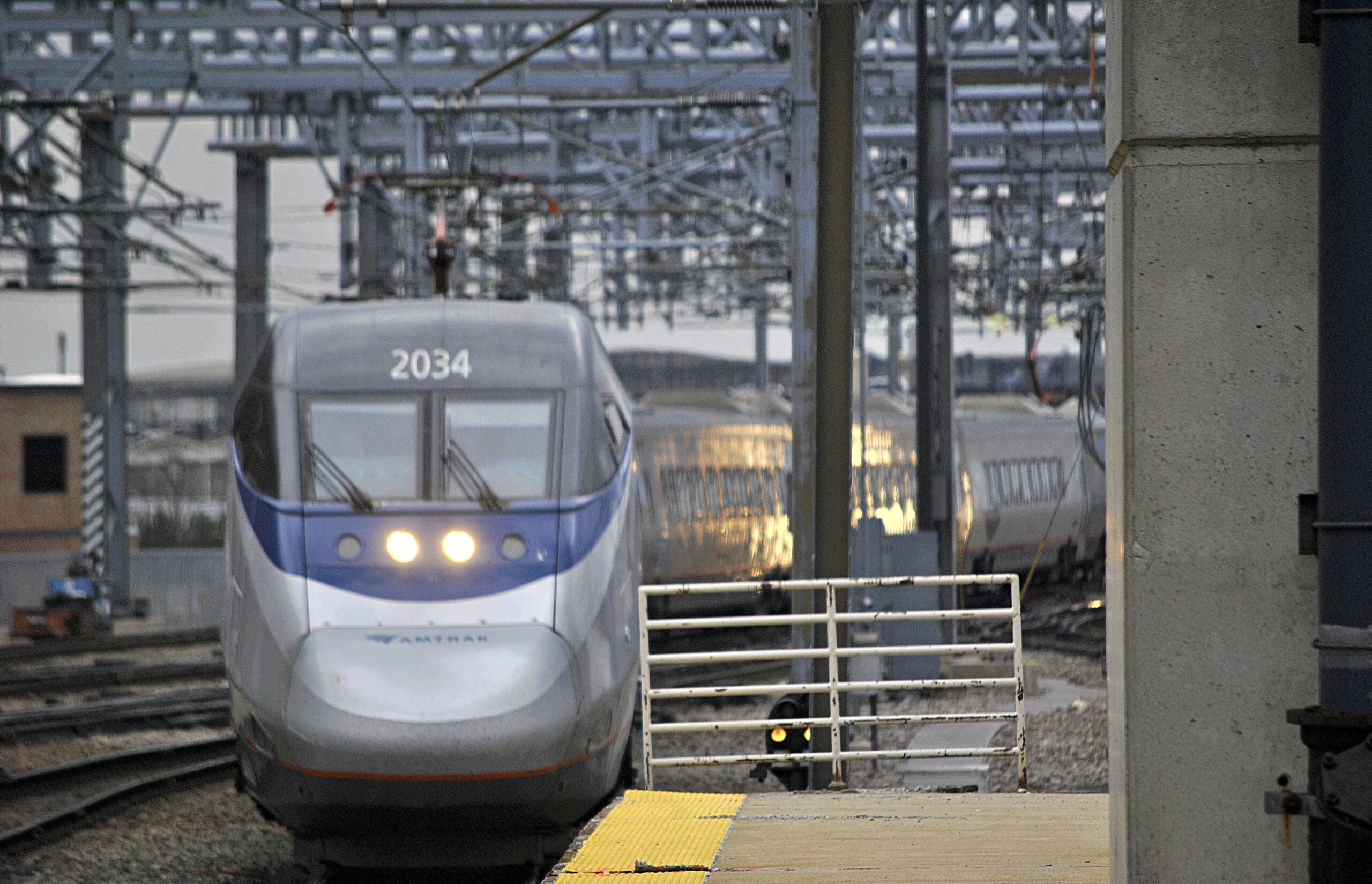 Federal Funding Secured for Massachusetts West-East Rail Project ...