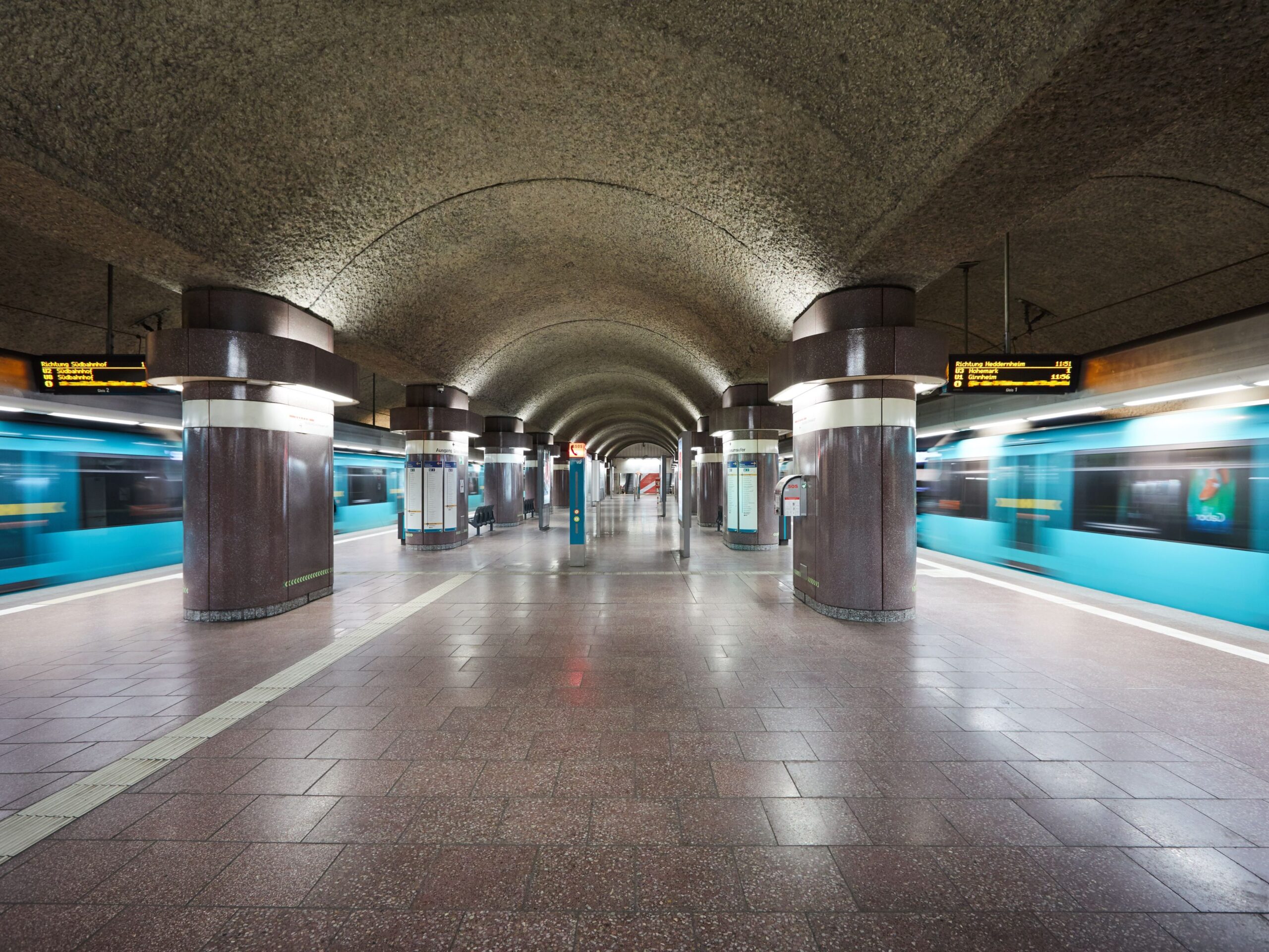 InnoTrans 2024: Hitachi Rail Launches HMAX AI Solution | Railway-News