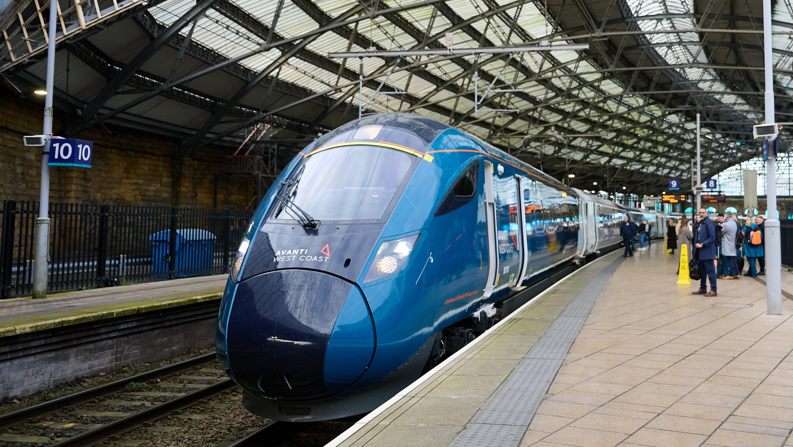 UK: Avanti West Coast Expands Rail Services | Railway-News