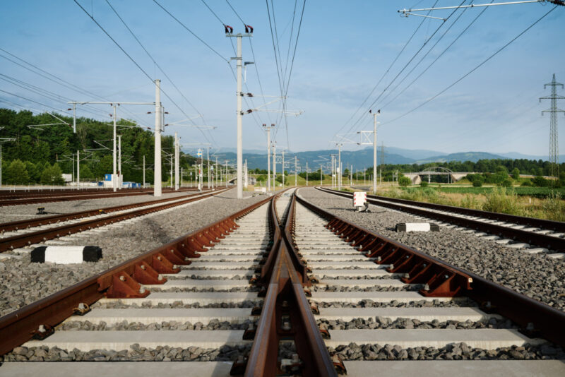 Switch Systems – The Backbone of Modern Railway Infrastructure ...