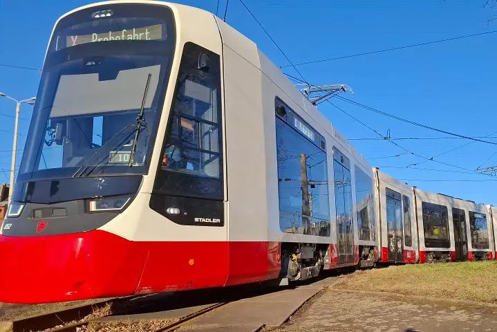 Germany: Stadler's TINA Trams Begin Operation in Halle | Railway-News