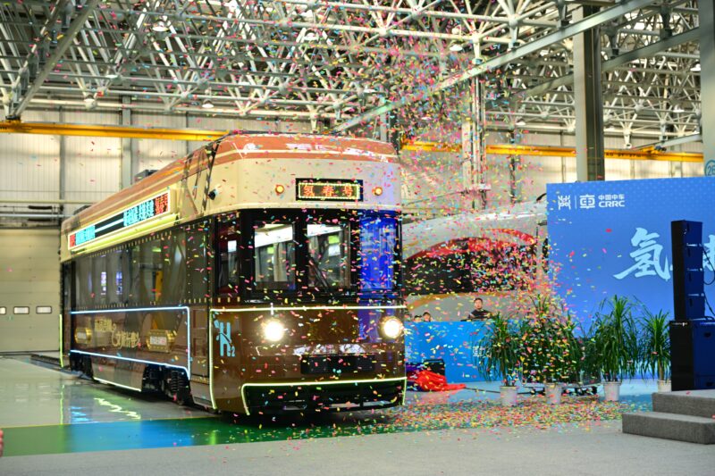CRRC Changchun Unveils China's First Hydrogen-Powered Tourist Train