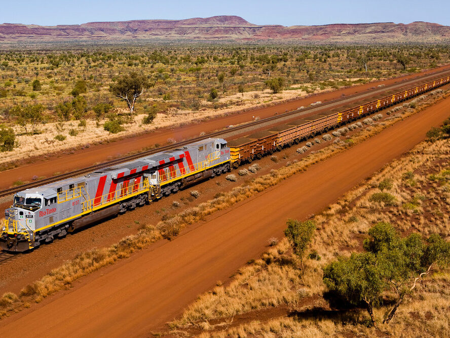 Metrolinx Line 6 Finch West Officially Begins Service | Railway-News