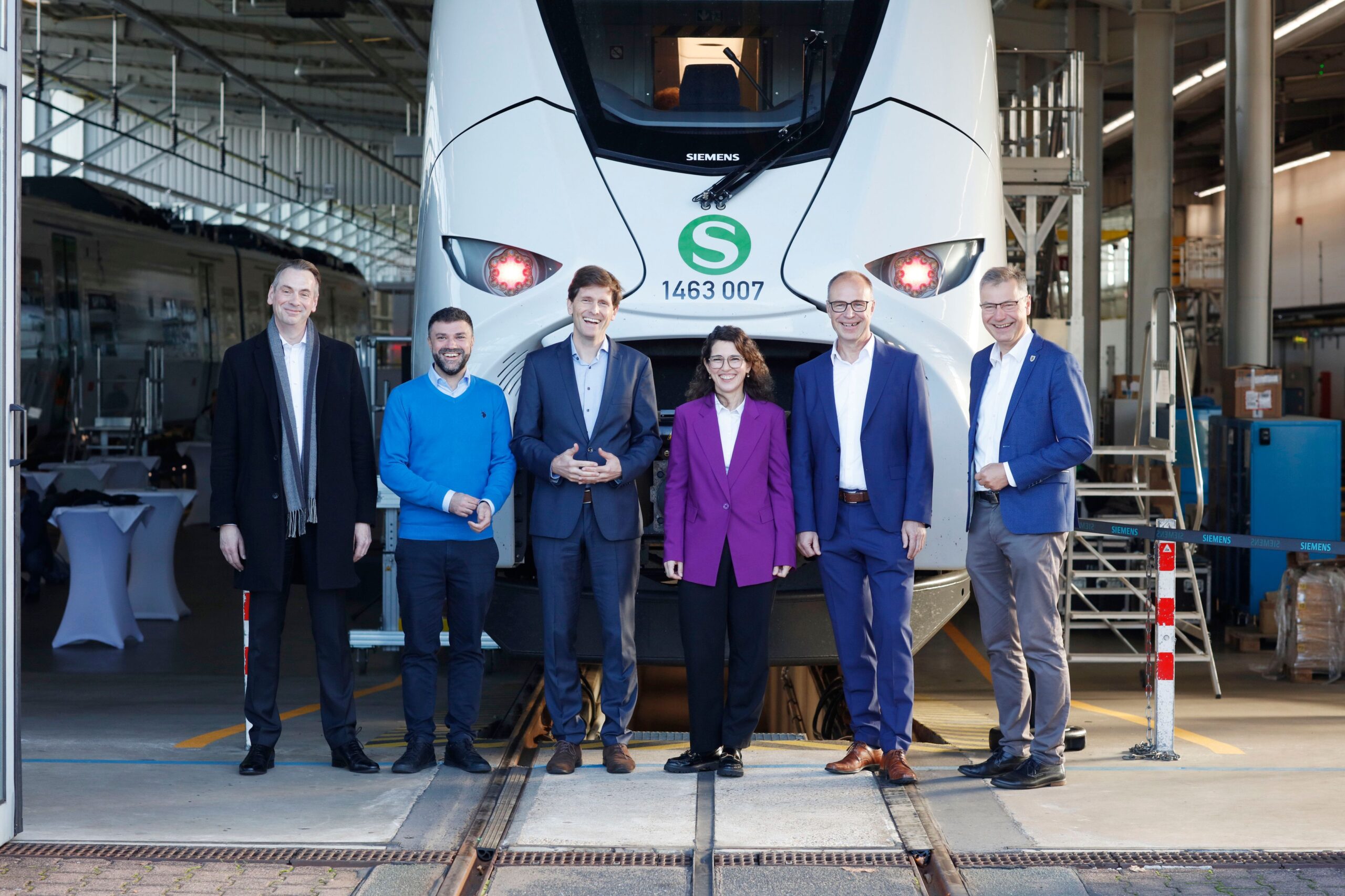 Siemens Unveils New Train Fleets for S-Bahn Mitteldeutschland | Railway ...
