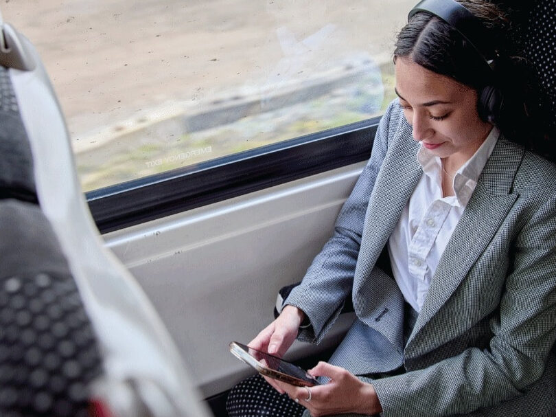 InnoTrans 2024: Hitachi Rail Launches HMAX AI Solution | Railway-News