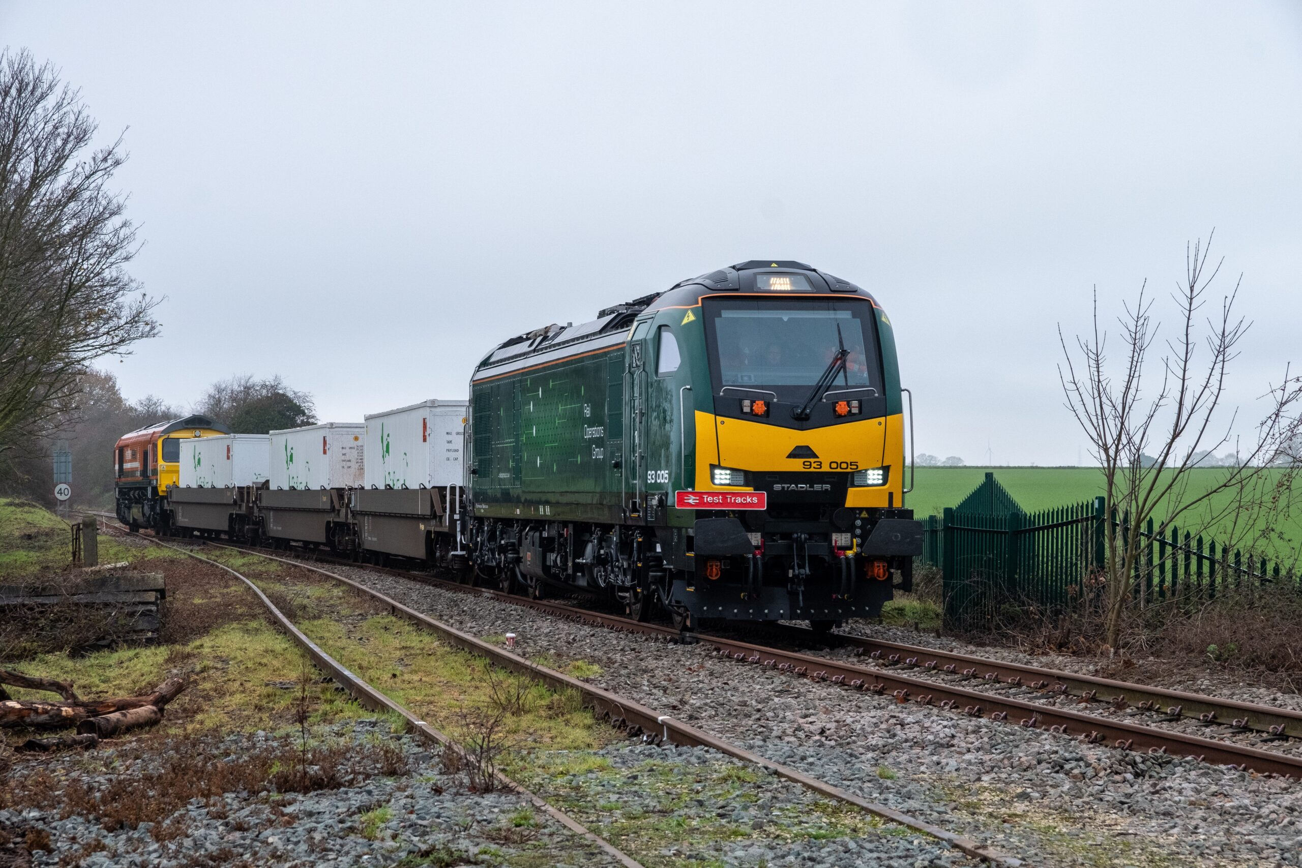 Network Rail Delivers Hydrogen by Rail | Railway-News