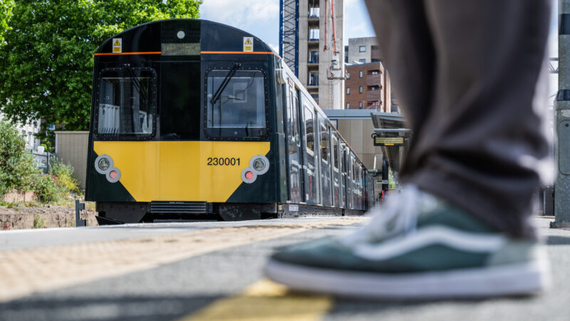 GWR Introduces UK's First Battery-Only Train into Passenger Service ...