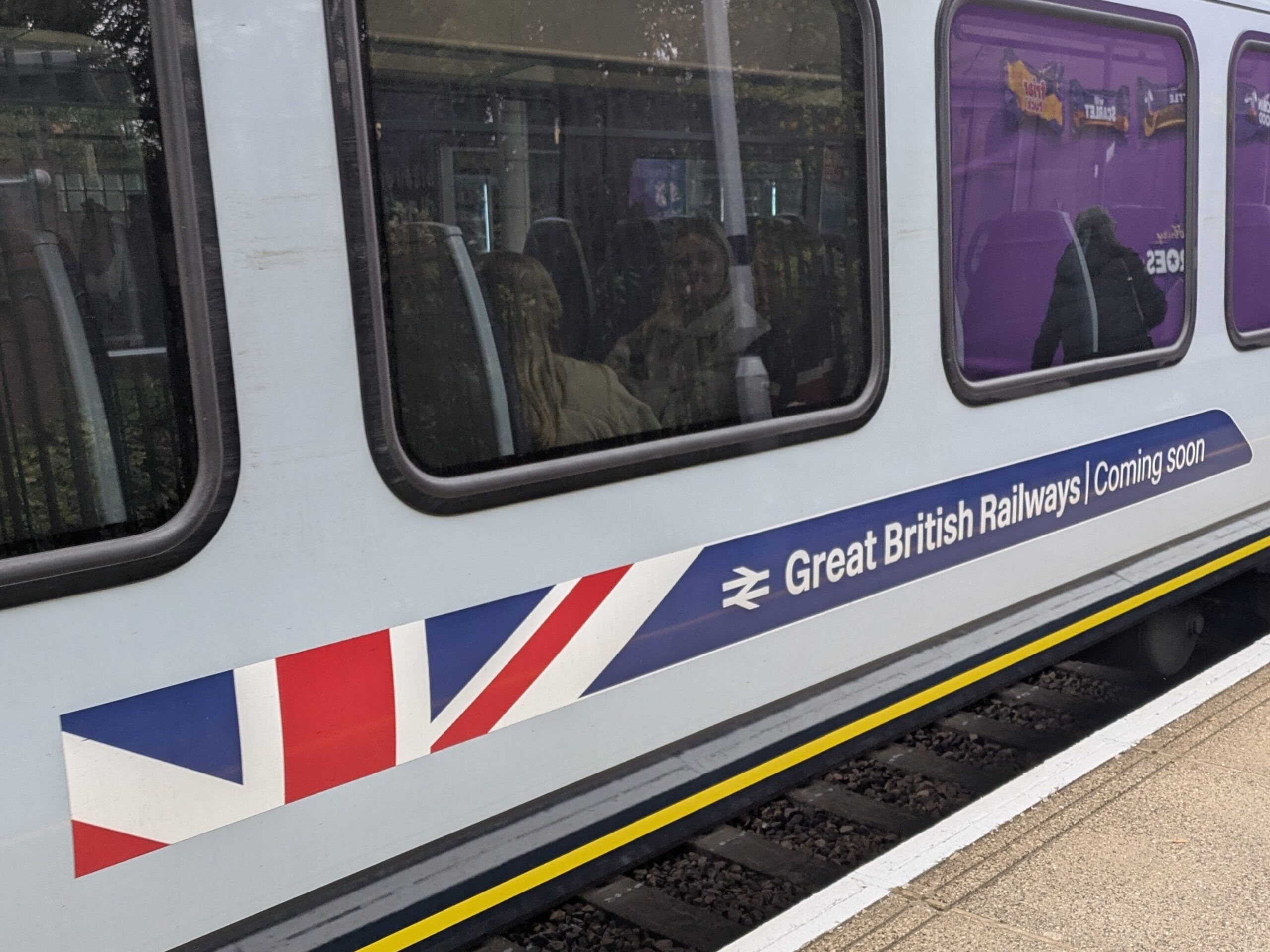 Transport for London Confirms Christmas Services | Railway-News
